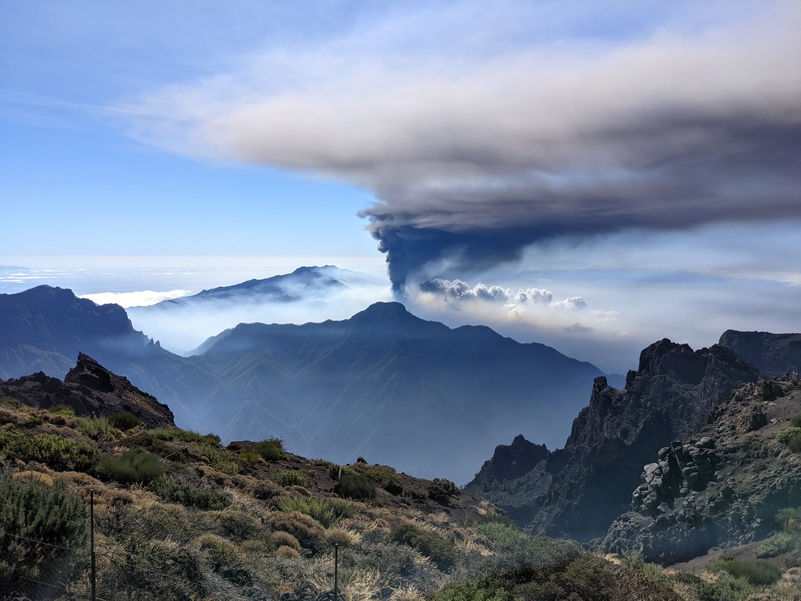 Volcanoes through multiple lenses - GEOSCIENTIST